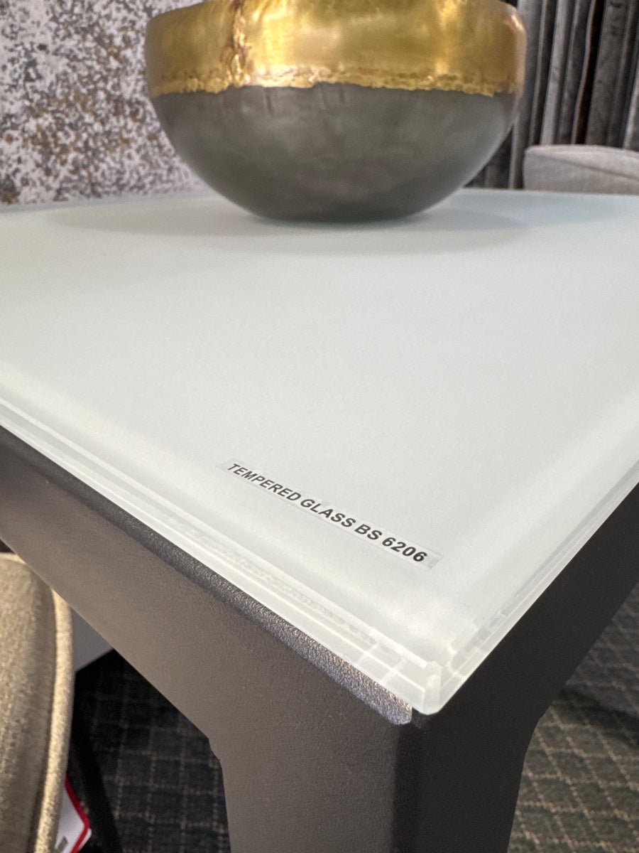 Cubo Dining Table 29x29 – Aboda Decor | Premium Furniture Showroom in ...